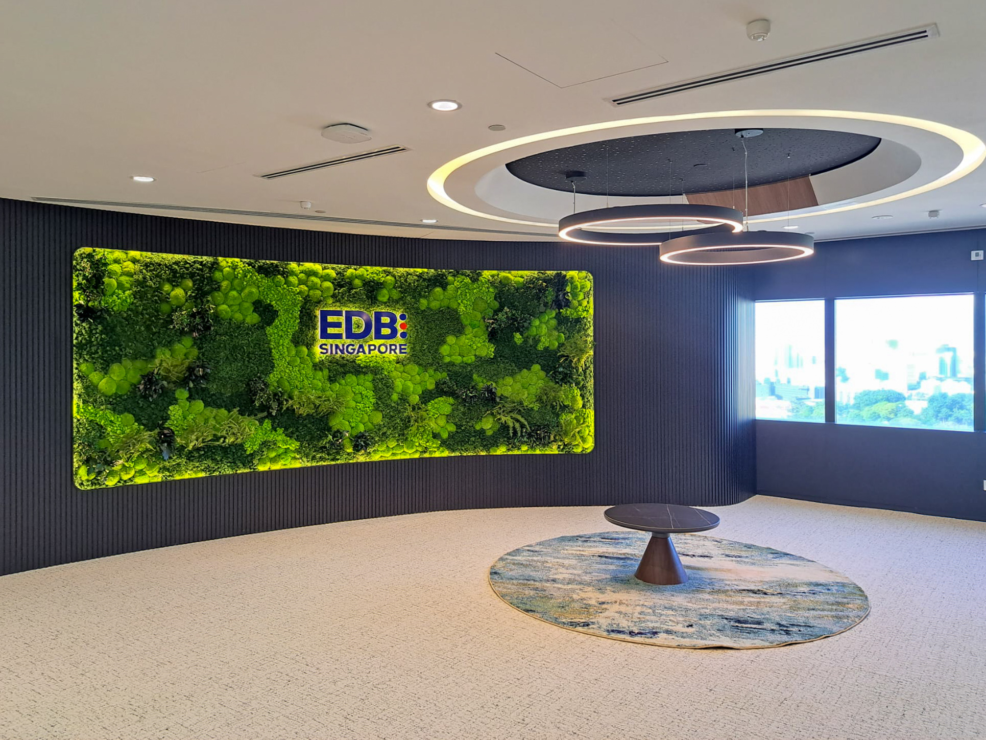 EDB - Vertical Green